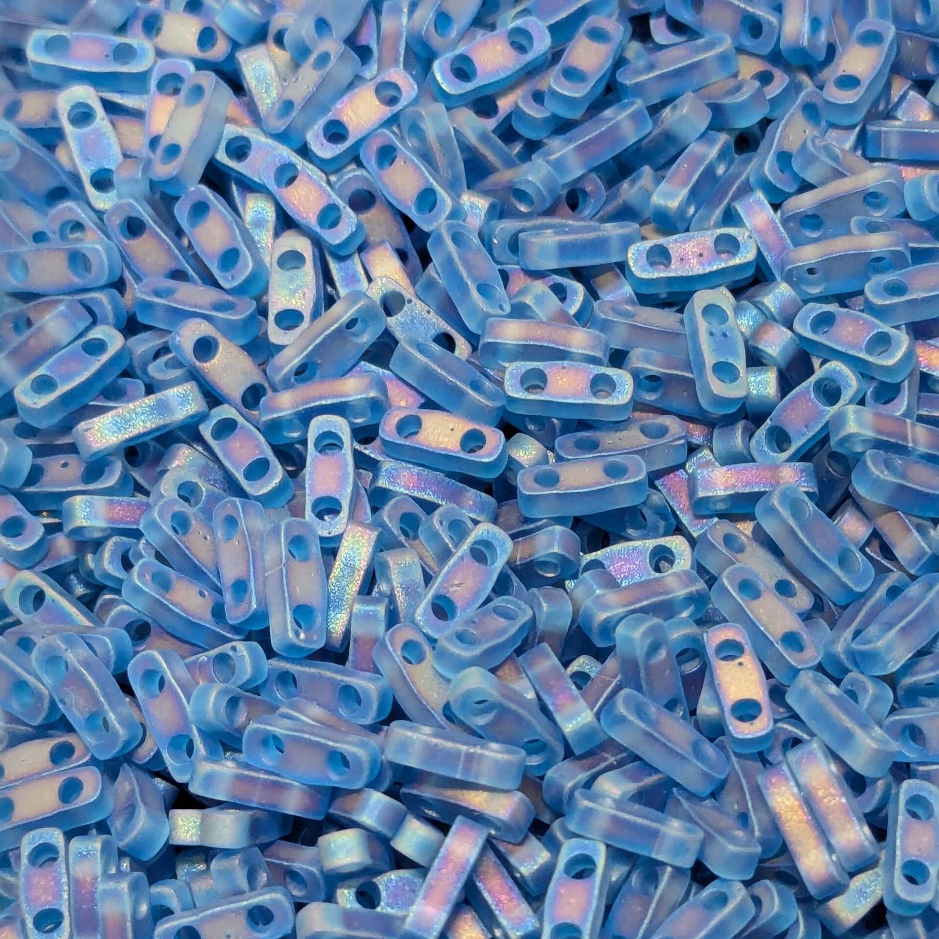 Miyuki Quarter-Tila 5x1,2x1,9mm 1gr. Matte Transparent Capri Blue AB ...