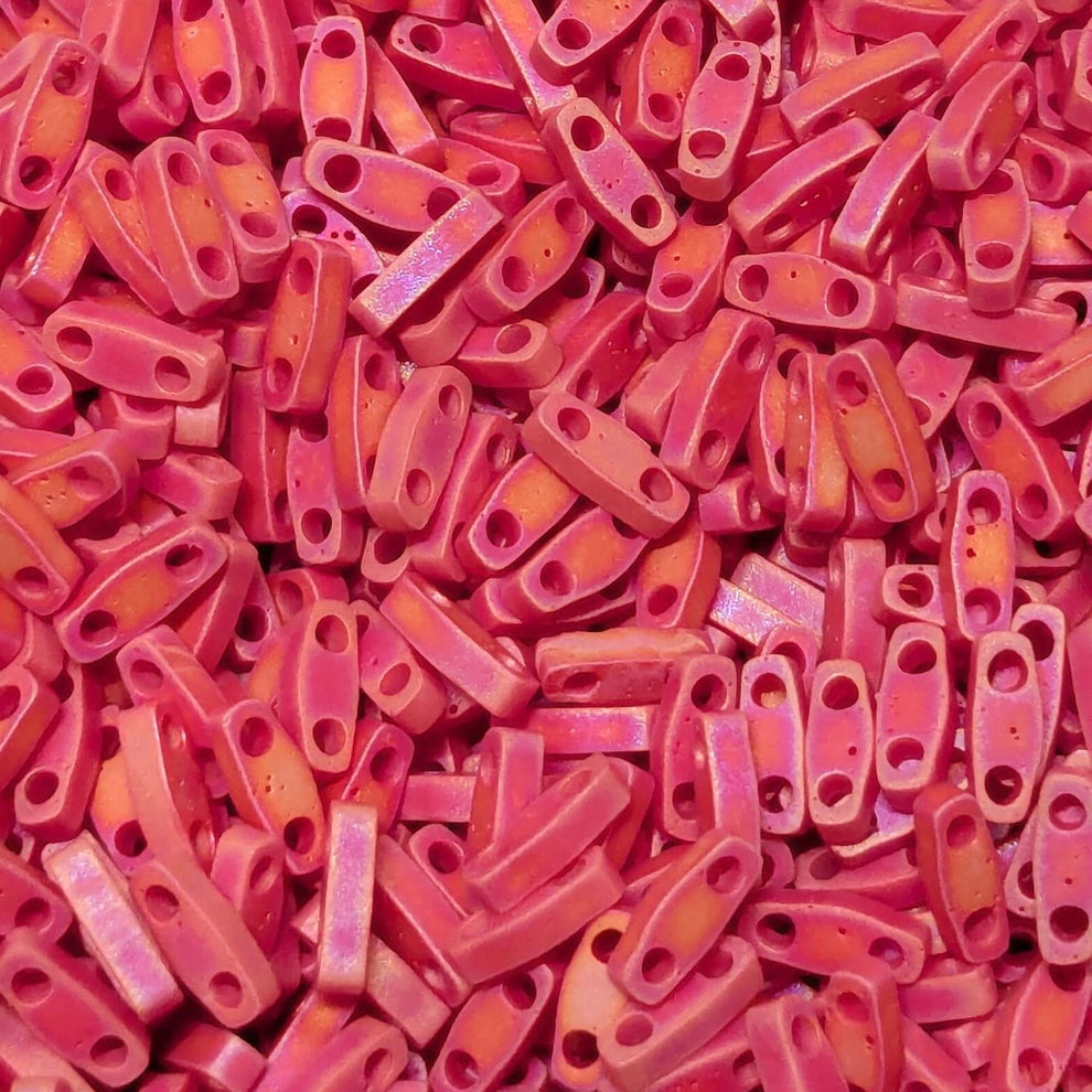 Miyuki Quarter-Tila 5x1,2x1,9mm 1gr. Opaque Dark red Matte AB ...